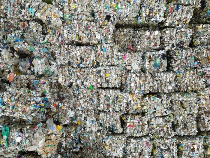 Research shows we can cut plastic pollution without needing global ...