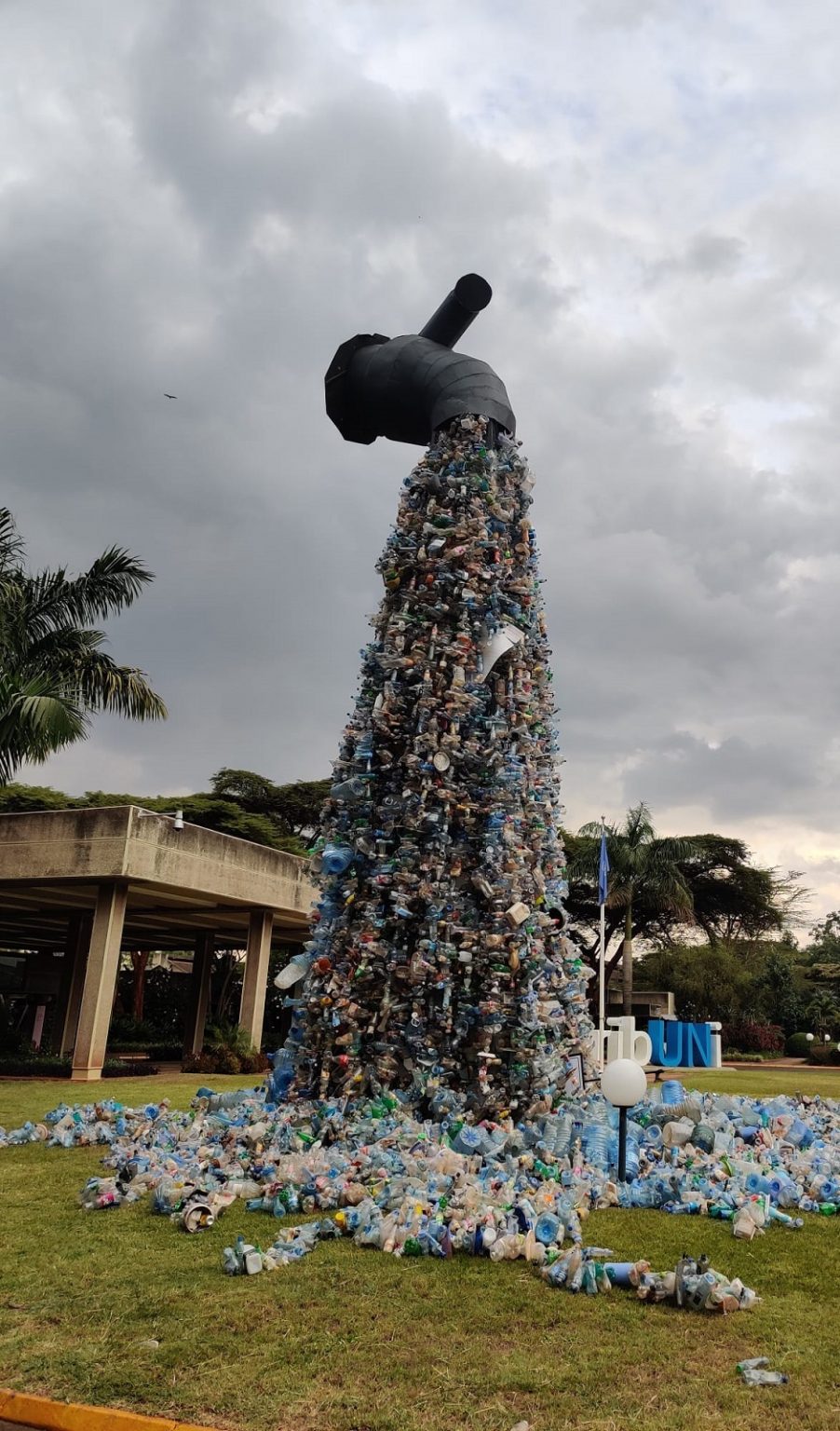 Malaysia strengthens plastic waste controls to close the door on ‘waste ...